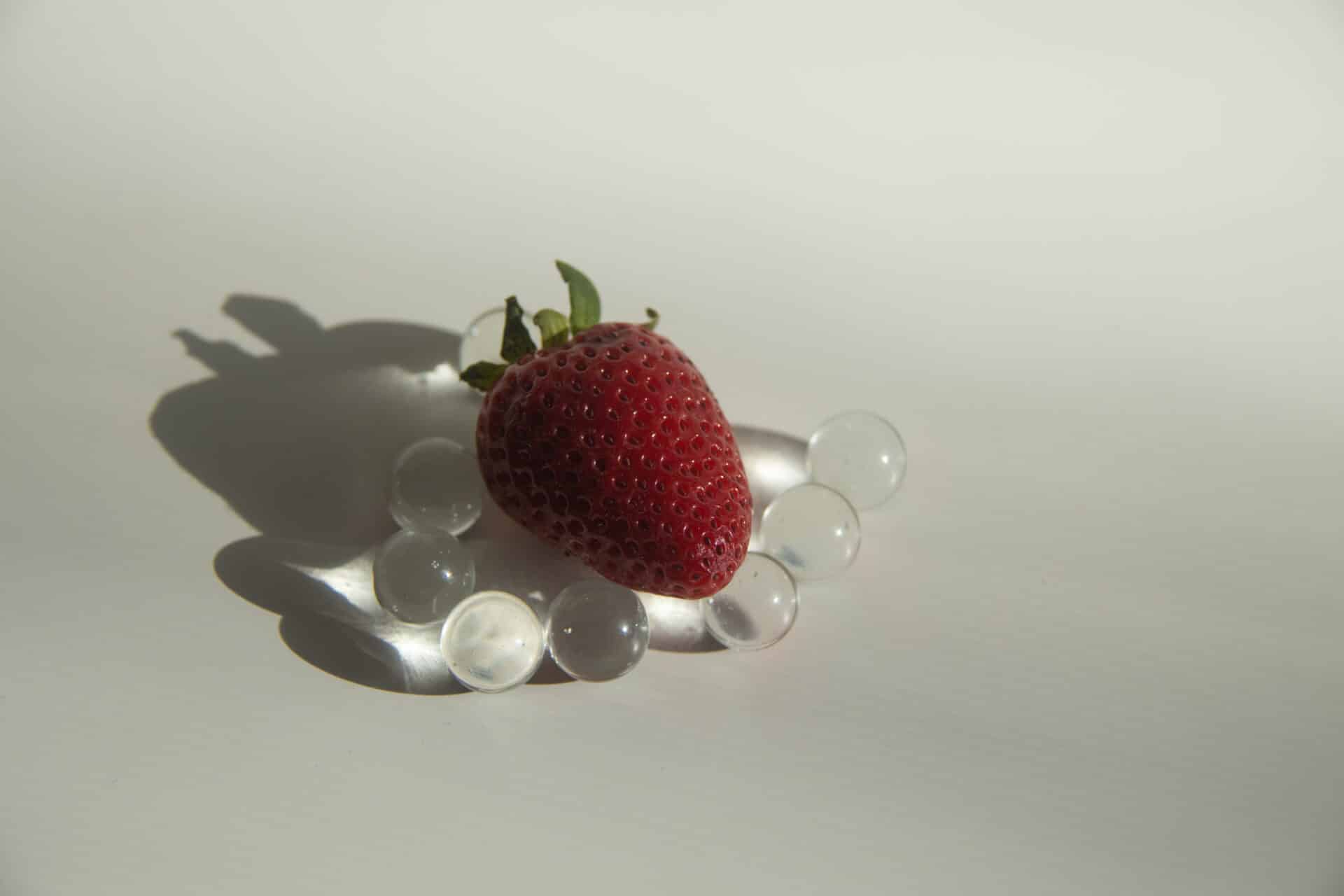 Why My Strawberries Are Small - Fruits Knowledge World